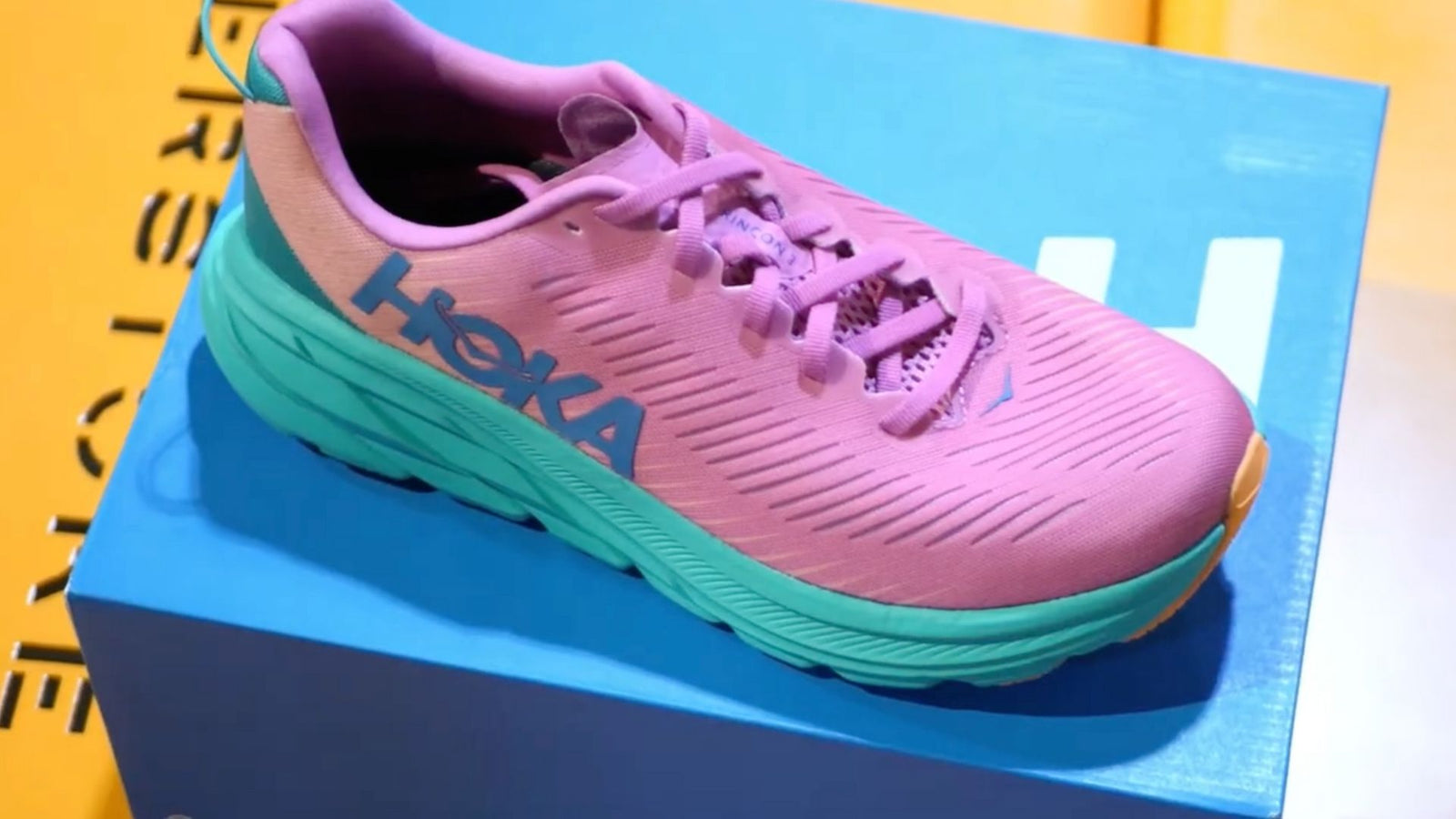Hoka Rincon 3 - Red Alert - Flame – Fit2Run